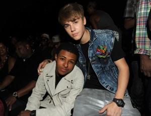 Justin Bieber 'Supports His Friend' Diggy Simmons at "Closer to My ...