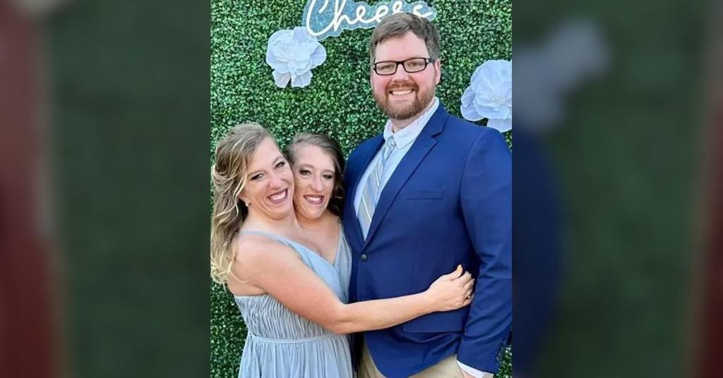 Conjoined Twins Abby & Brittany Hensel Spotted With Newborn Baby