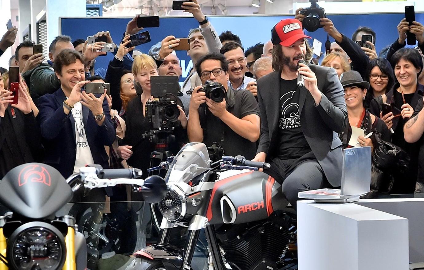 Notable 'Good Guy' Keanu Reeves Flaunts Bad Boy Side On Motorcycle Ride