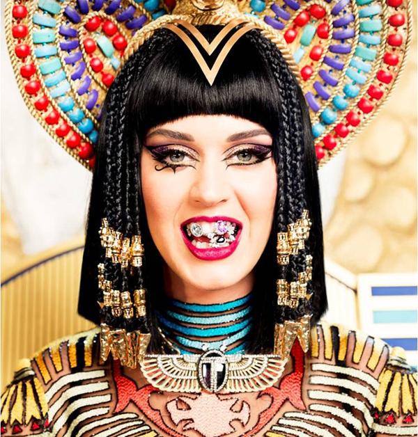 Katy Perry Channels Cleopatra For 'Dark Horse' Video