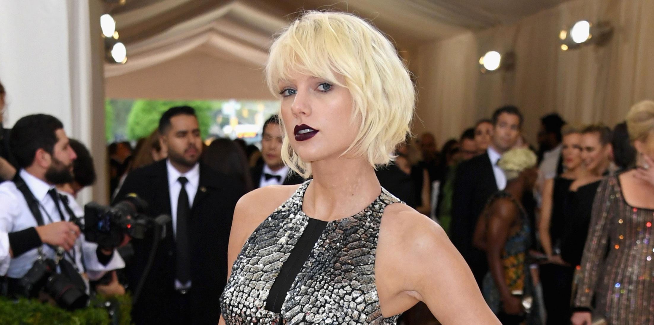 Fans Slam Taylor Swift's 'Petty' New Single 'Look What You Made Me Do' Fans Slam Taylor Swift's 'Petty' New Single 'Look What You Made Me Do'