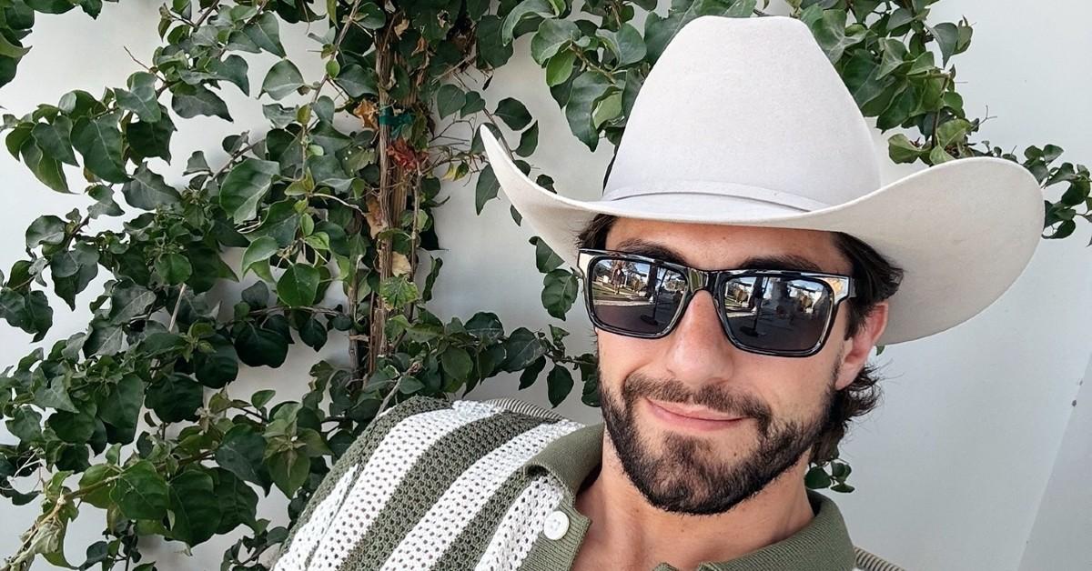Jason Tartick Says New Dog Teddy 'Saved' Him After Breakup