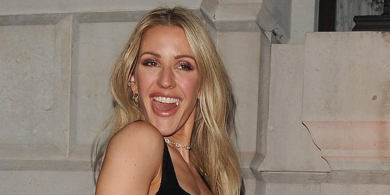 Singer Ellie Goulding Flashes Rock Solid Abs At The Gym Photo