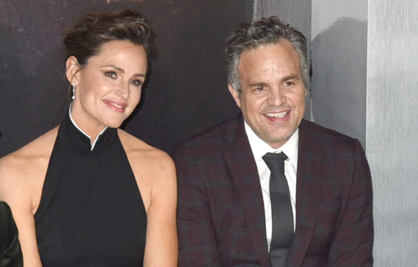 '13 Going On 30' Stars Jennifer Garner, Mark Ruffalo Reunite: Watch