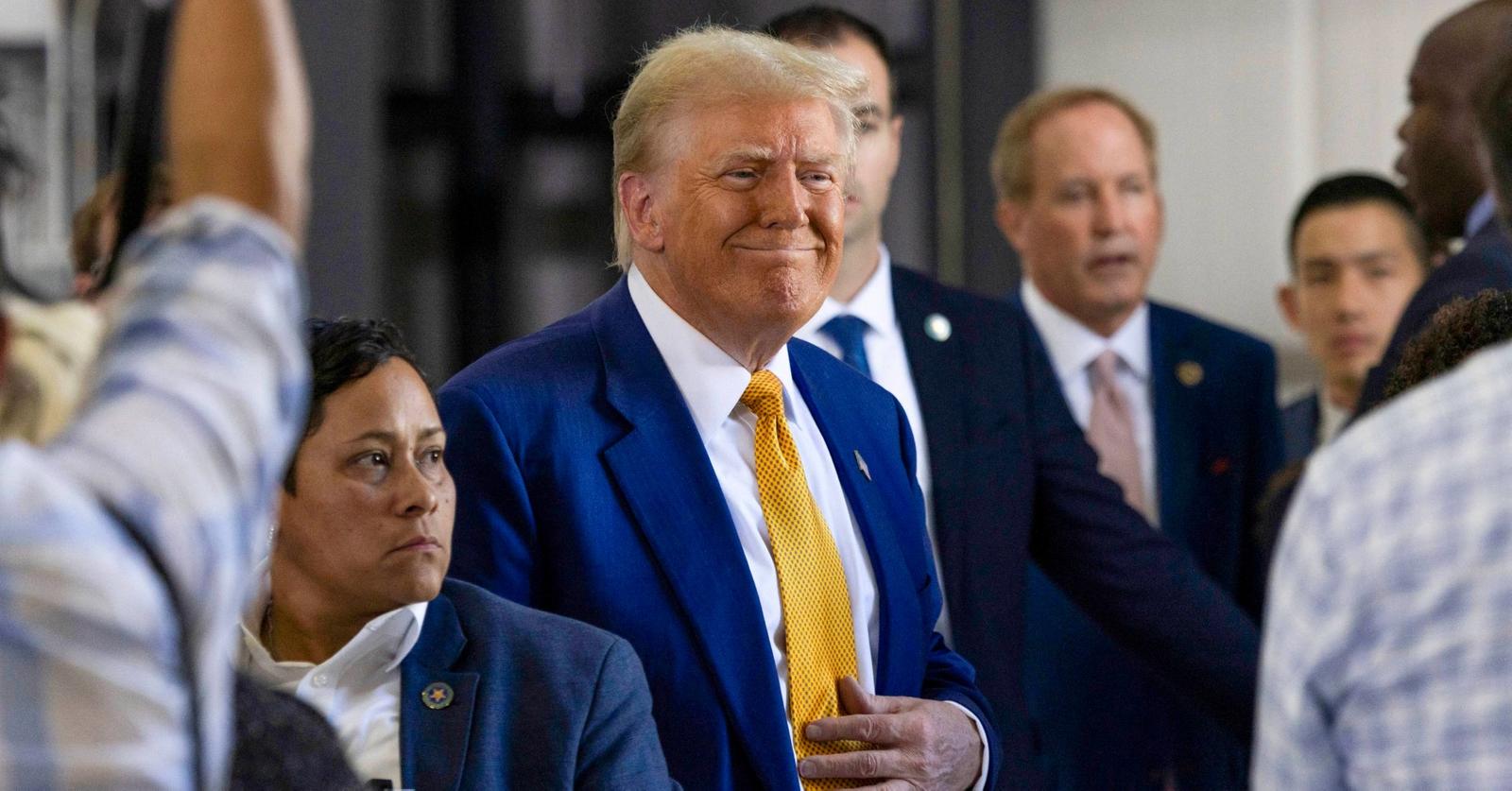 Donald Trump Sparks Health Concerns After Dragging His Leg: Watch