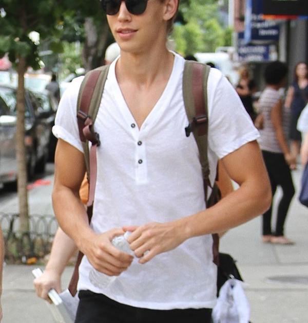 OK! Hottie of the Day: Austin Butler