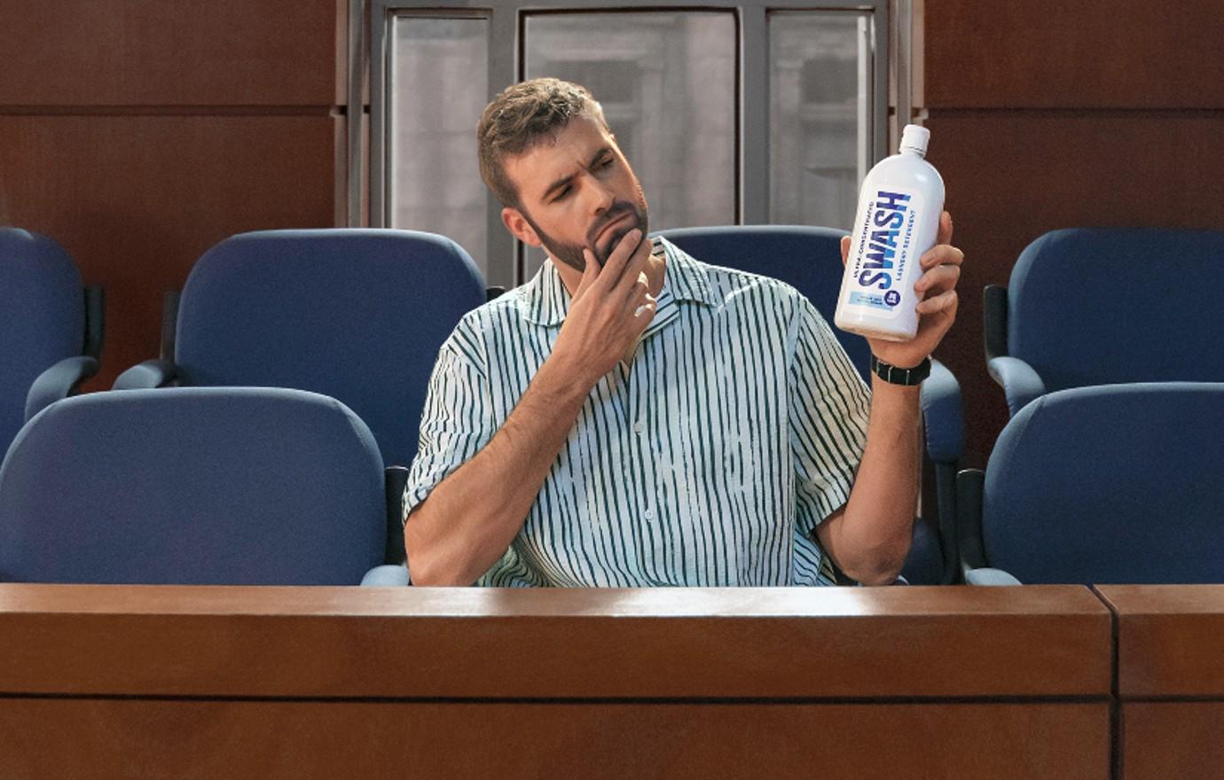 Ronald Gladden Dishes On His Bond With James Marsden After 'Jury Duty'