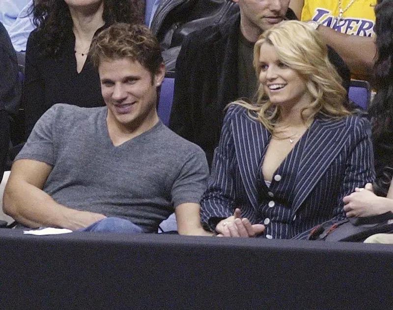 Jessica Simpson & Maxwell Poke Fun Of Chicken Of The Sea Mistake: Watch