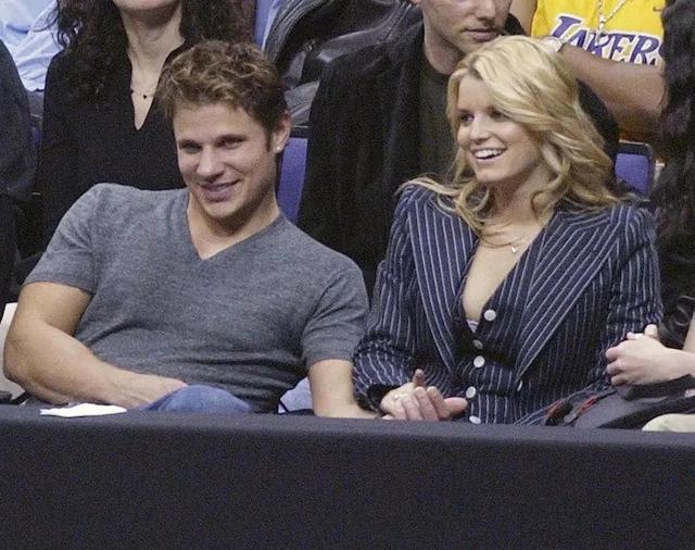 Jessica Simpson & Maxwell Poke Fun Of Chicken Of The Sea Mistake: Watch