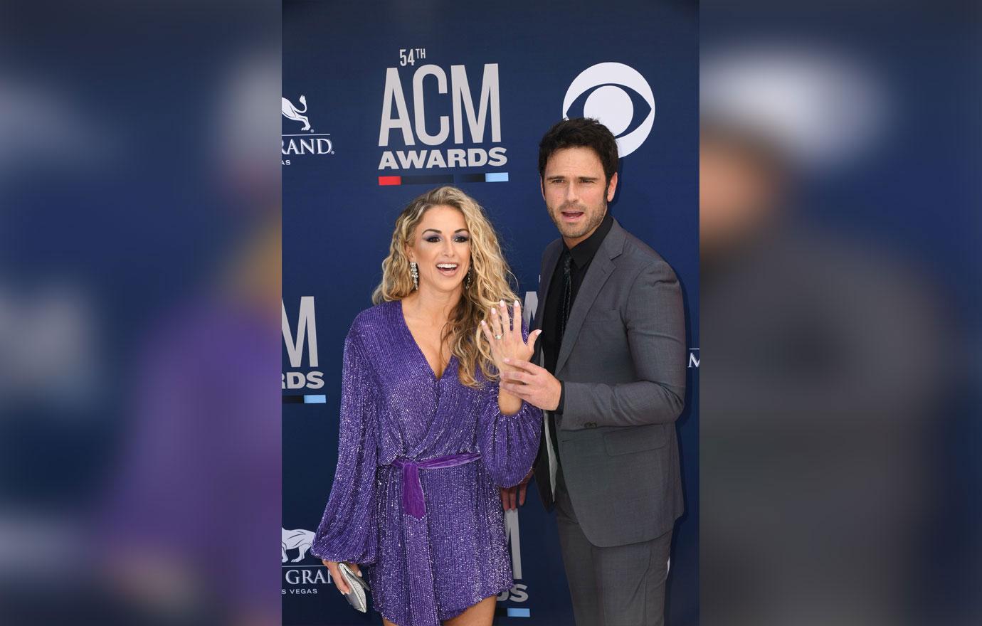 Chuck Wicks & Kasi Williams Wed At Dreamy Cabo San Lucas Resort