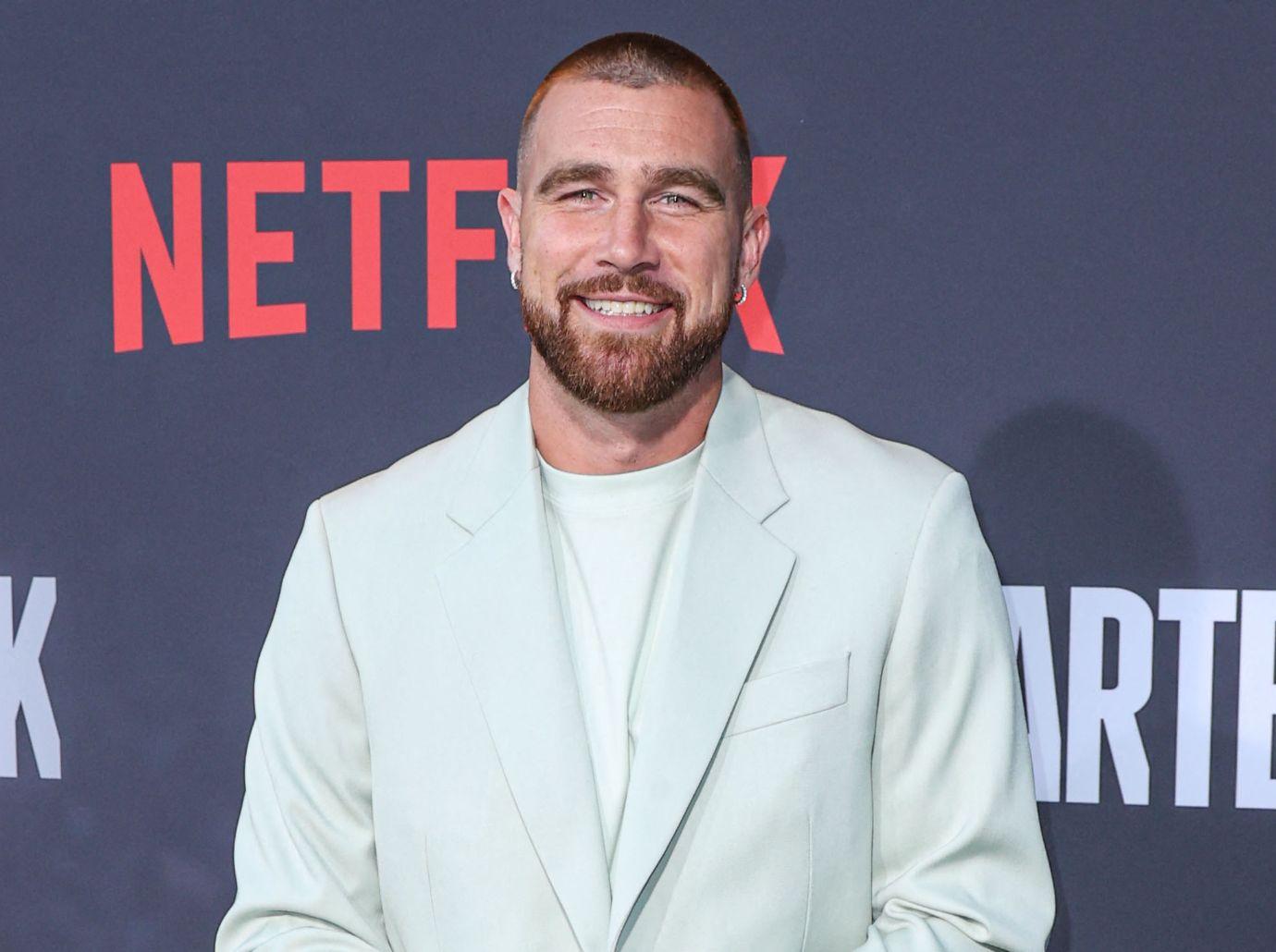 Travis Kelce Was In Tears From Laughing So Hard At Tom Brady Roast