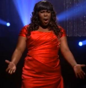 Amber Riley Sings Whitney Houston Hit on 'Glee'